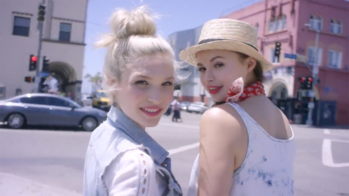 Art Department - Wardrobe - Karen Levitt